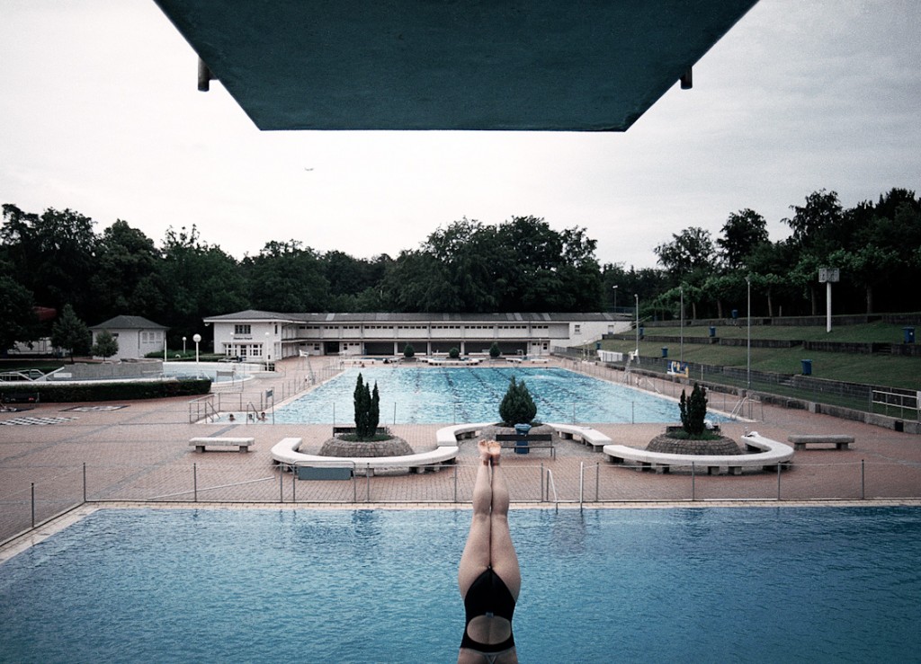 At the Pool – Jakob Fuhr